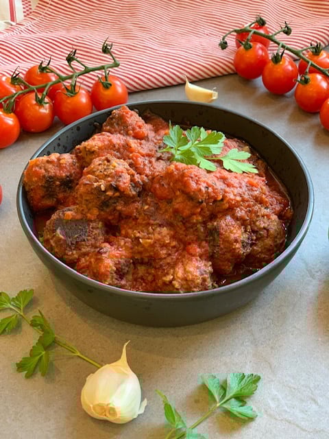 Veganske boller i tomatsaus – Berit Nordstrand